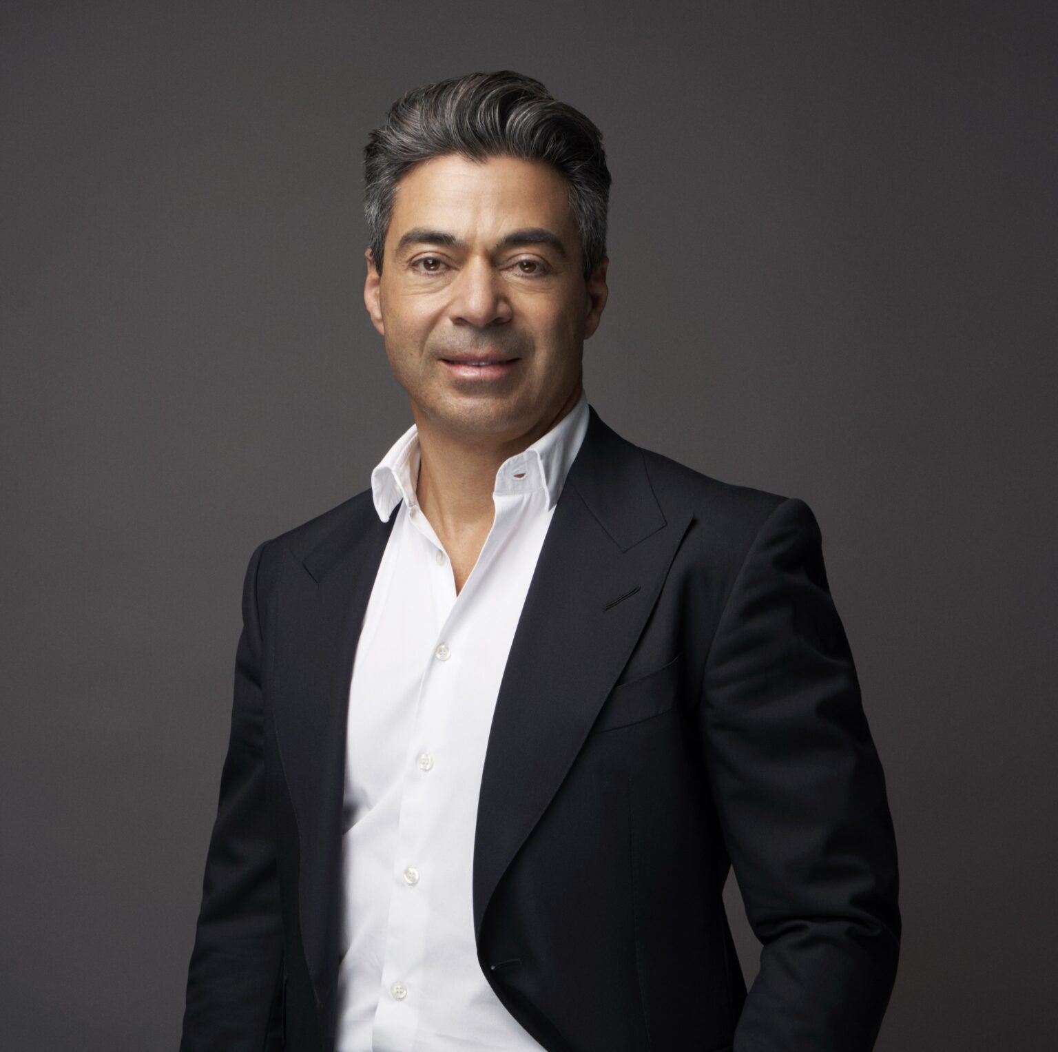 Plastic Surgeon London - Dr Yannis Alexandrides MD