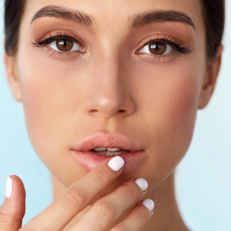 How to achieve a fuller pout with a Bullhorn Lip Lift- 111 Harley St.